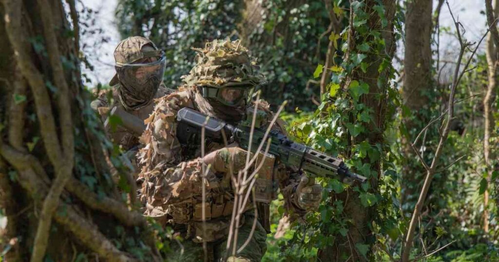 How to Camouflage Yourself – A Complete Guide – Future Army Officers